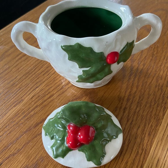 Lefton | Holiday | Vintage Lefton Holly Berry Cream Sugar Set | Poshmark